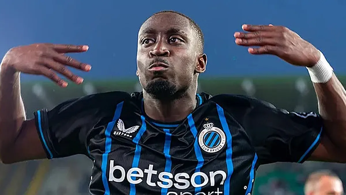 Bokep sex simontok she is super cool, laid back, and looks